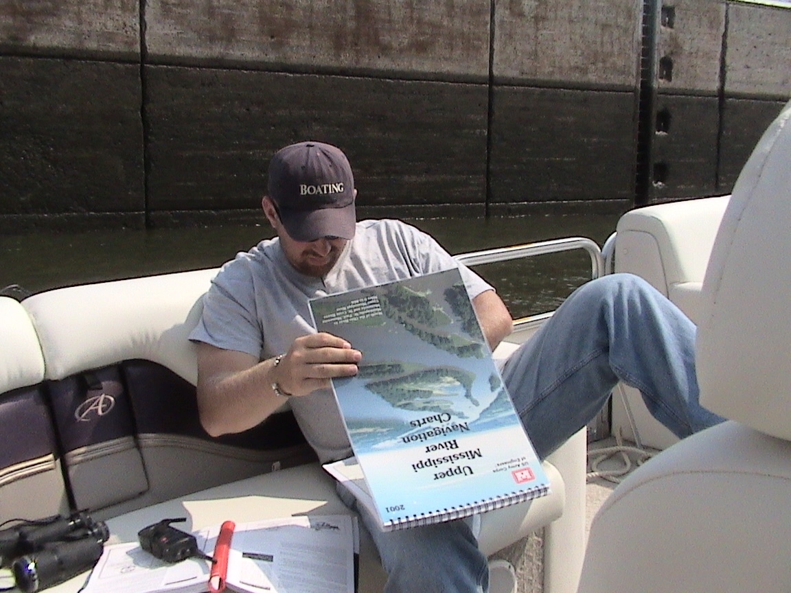 MISSISSIPPI RIVER EXCURSION - Tahoe Pontoon Boats
