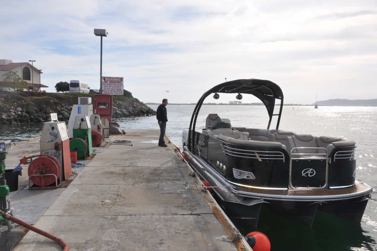 PACIFIC EXCURSION ADVENTURE - Tahoe Pontoon Boats